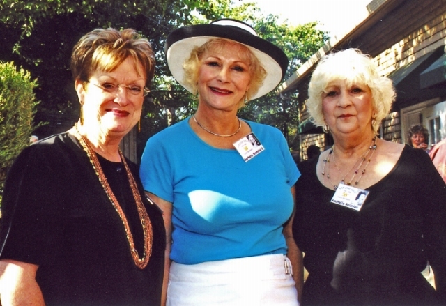 Viewing Image - MargaretAbe_017.jpg